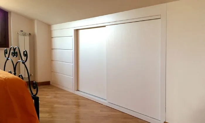 Soffitti bassi in mansarda? Ecco gli arredi giusti!