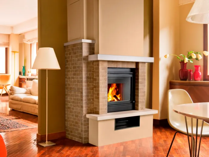 Caminetto monoblocco per riscaldare tutta la casa