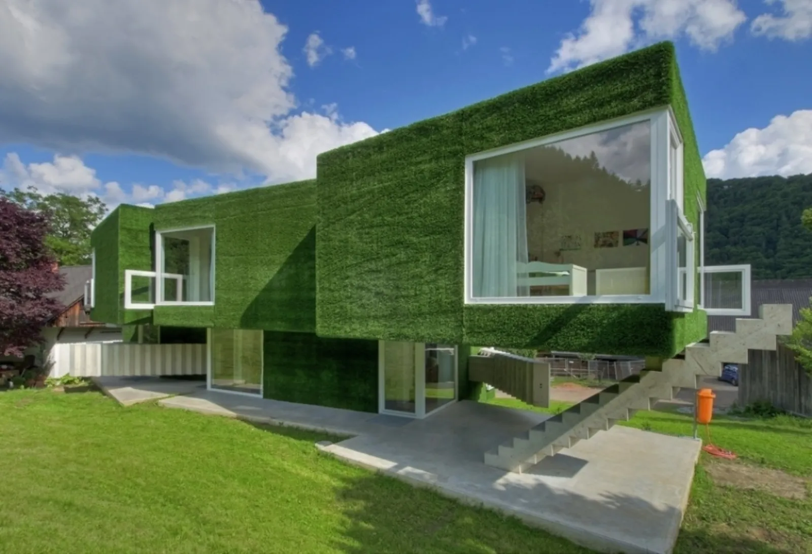 Casa tecnologica, high-tech e ambiente per gli italiani
