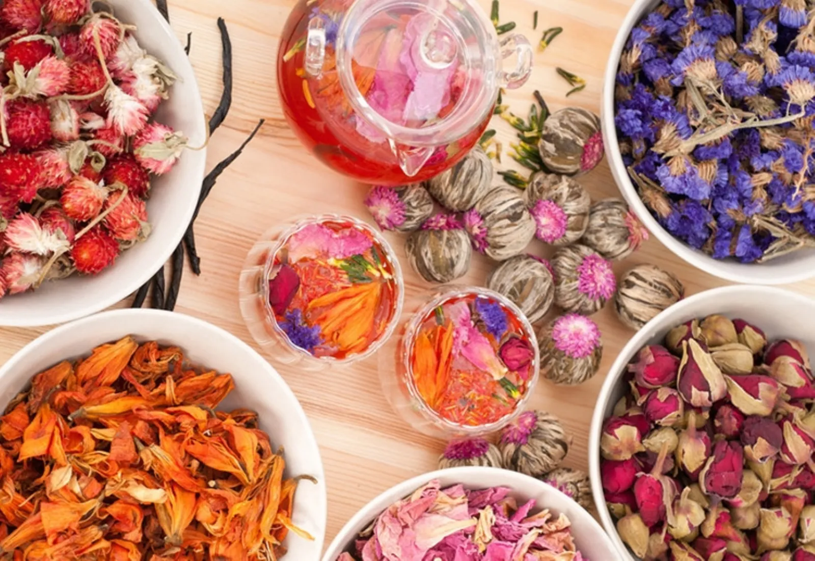 Fiori secchi e composizioni