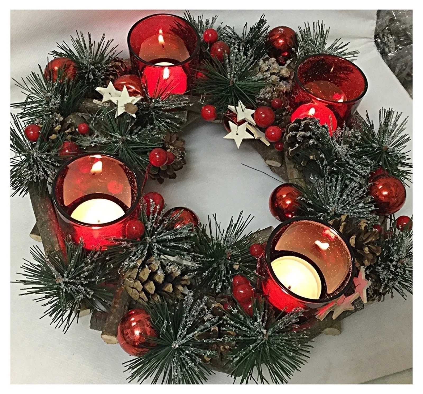 Ghirlanda natalizia per decorare la casa delle feste