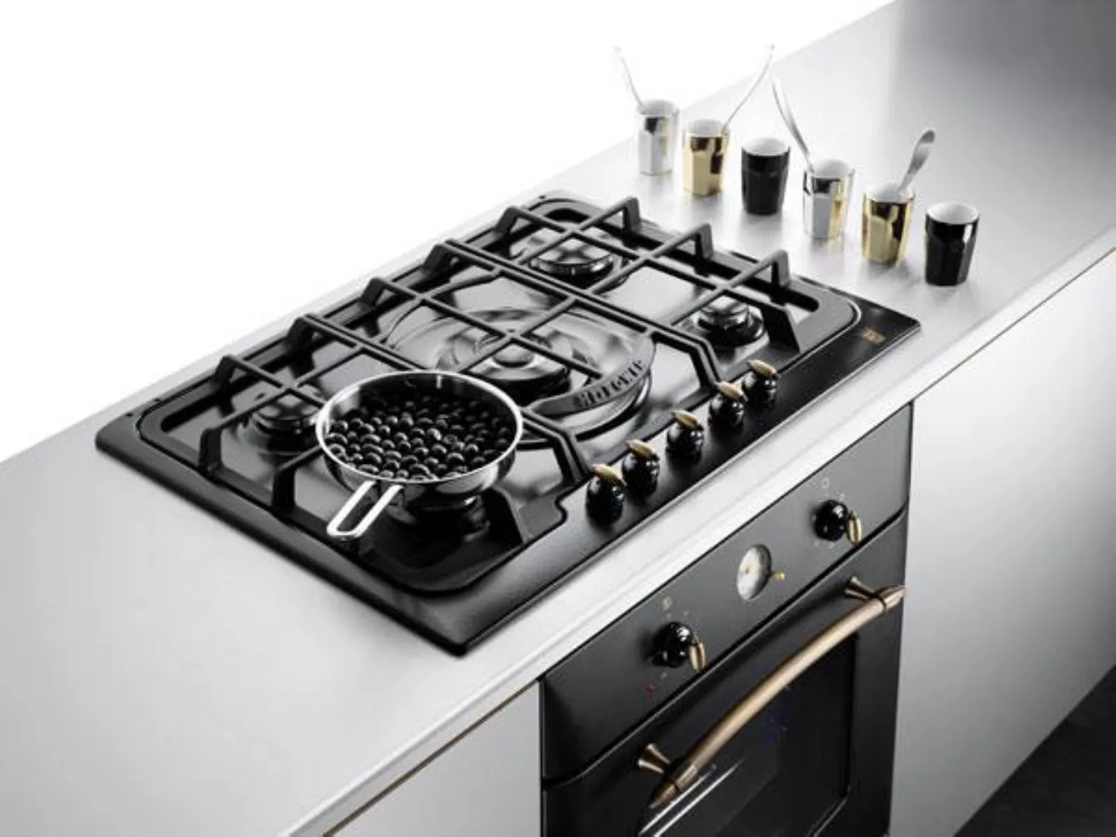 Piani cottura Rex. Tecnologia Electrolux