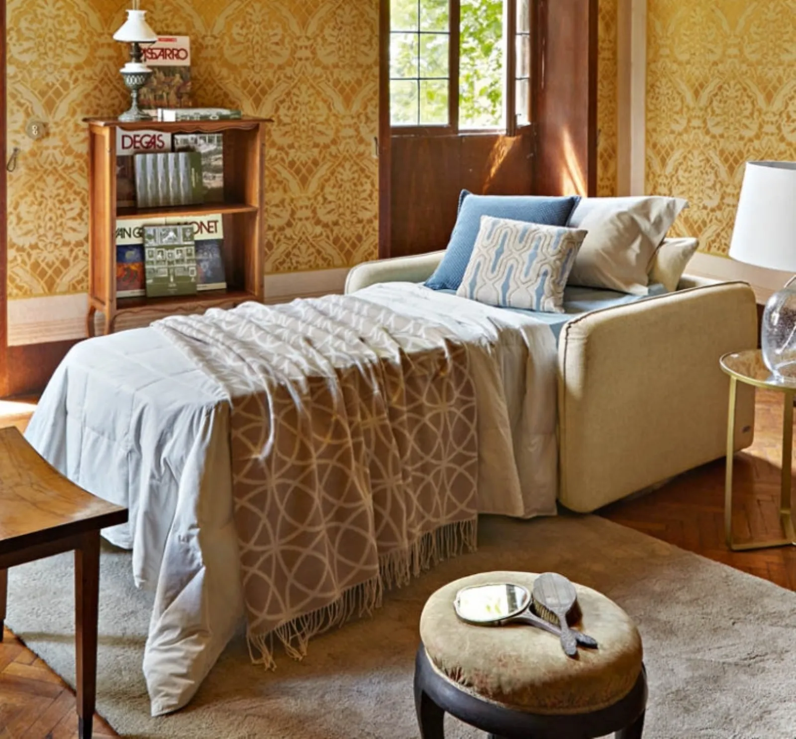 Poltrona letto singolo, pratico complemento