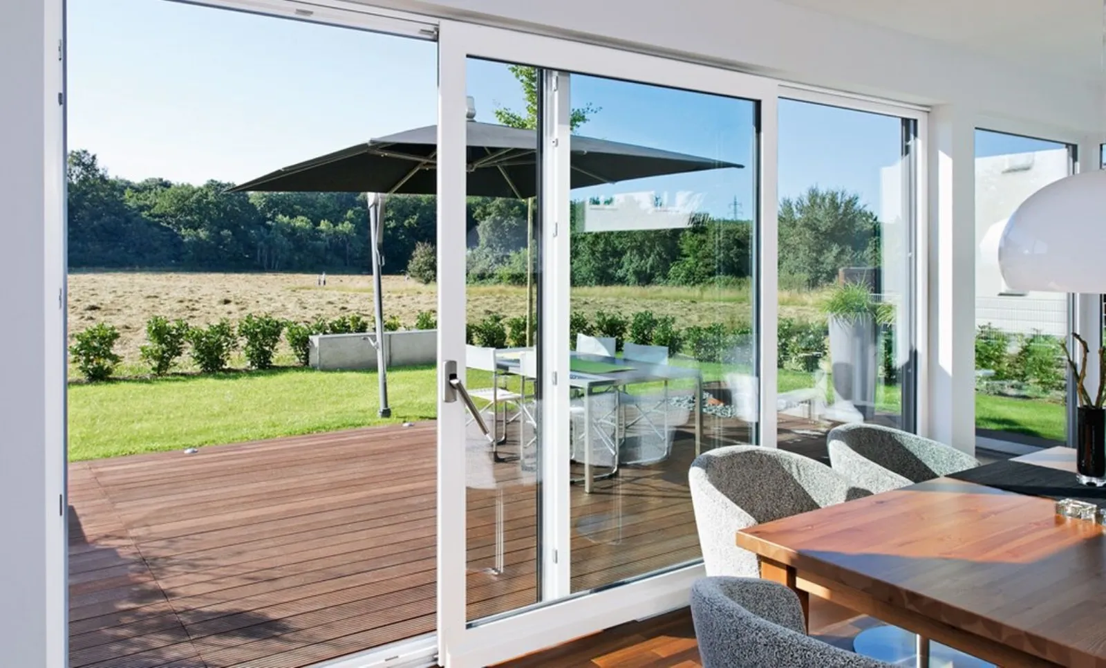 La guida completa alle porte finestre in PVC