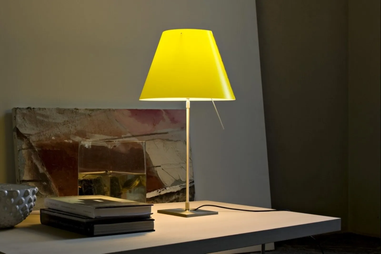 Gli 8 modelli più famosi di lampada da tavolo di design