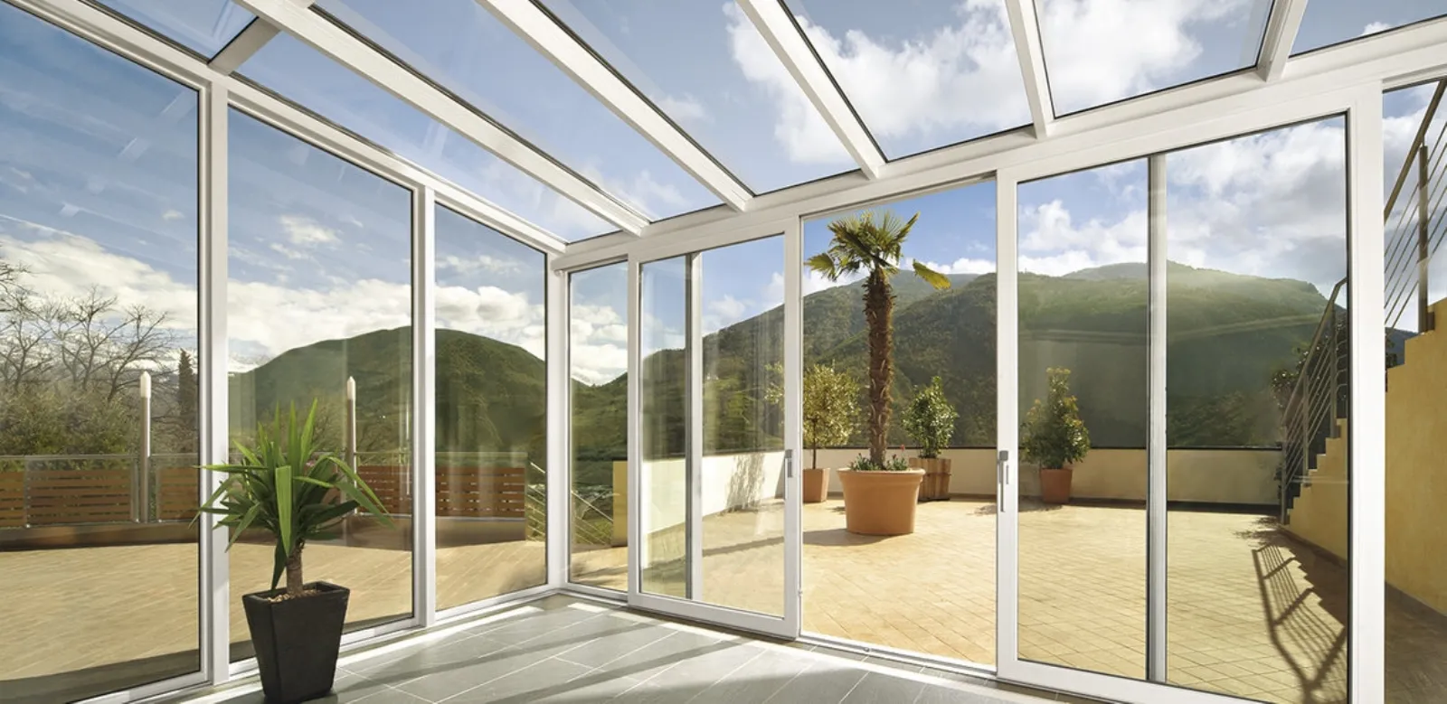 Verande balconi, come scegliere le coperture