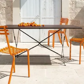 Se manca spazio ecco i tavoli da giardino pieghevoli