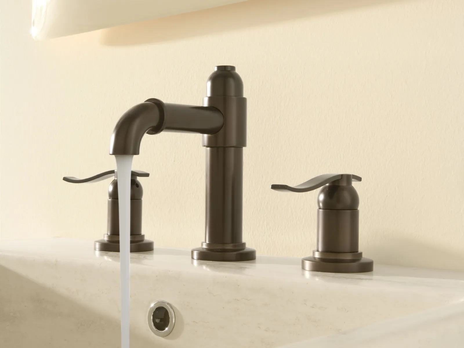 Rubinetteria classica, Graff presenta Bali - Rubinetteria Bagno